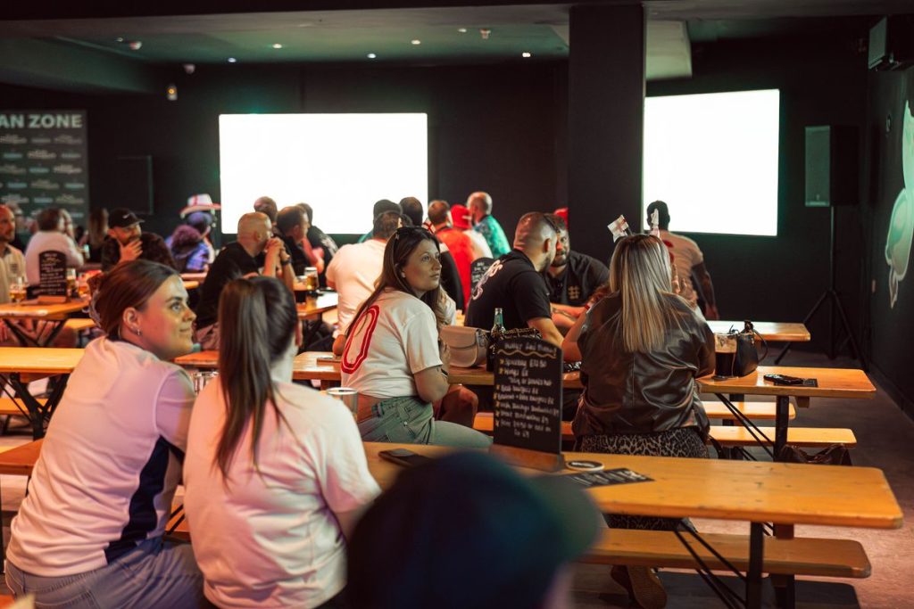 Irish bar Molly Mangan's partly transforms into Guinness World Cup fan ...